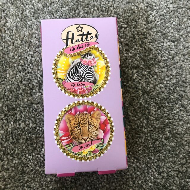 [พร้อมส่ง] Flutter lip duo set ลิปบาล์มและสครับ | Shopee Thailand