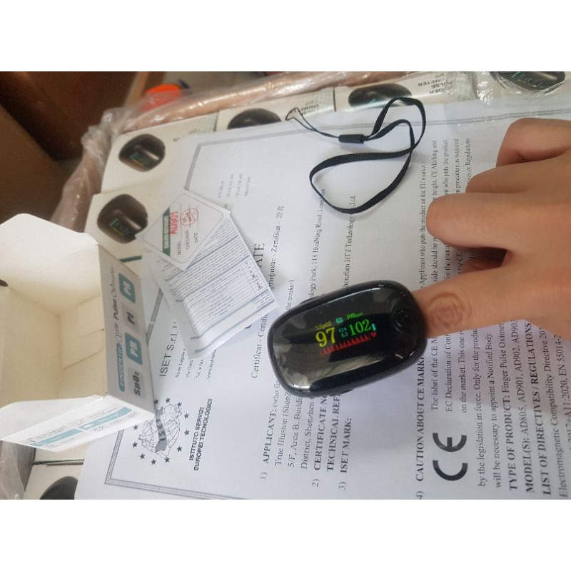 พร้อมส่งในไทย มีCEรับรอง เครื่องวัดออกซิเจนปลายนิ้ว เครื่องวัดออกซิเจนในเลือด pulse oximeter ...