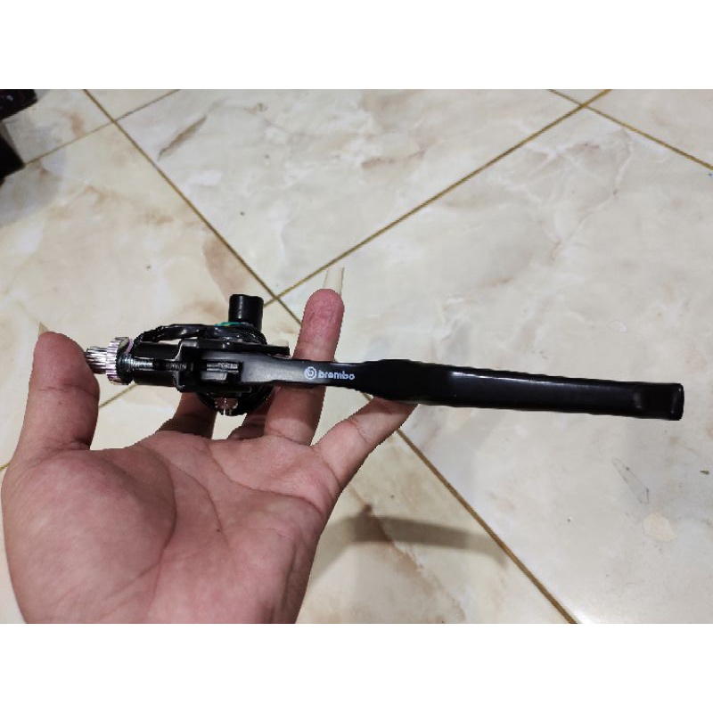 มือคลัชซ้าย Vixion cb aerox mio beat byson vario mx r15 r25 | Shopee ...