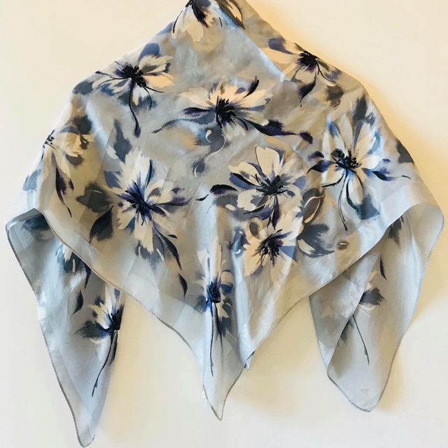 ลดอย่างแรง!! ผ้าพันคอ แบรนด์ MAXIME LABEYRIE PARIS | Shopee Thailand