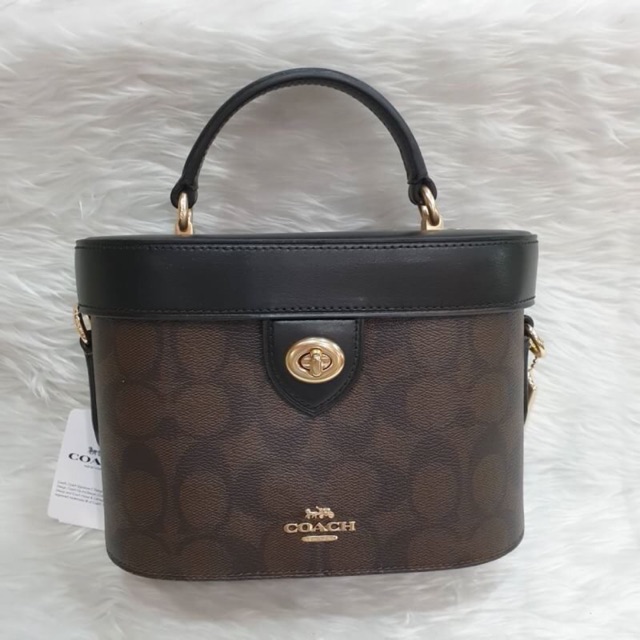 COACH F78277 KAY CROSSBODY IN SIGNATURE CANVAS | Shopee Thailand