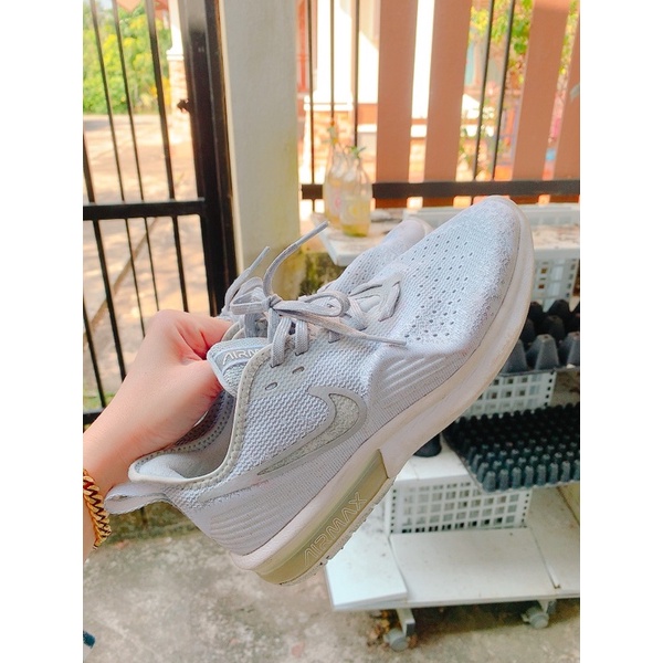 รองเท้าไนกี้ แท้1000000% nike air max 250฿ | Shopee Thailand