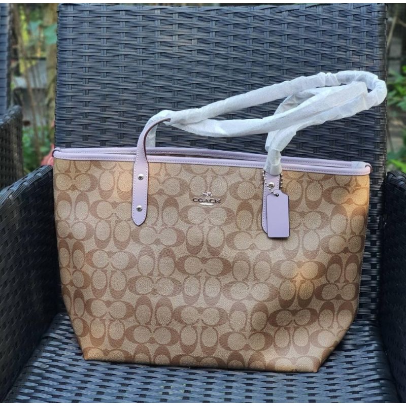Coach CITY ZIP TOTE IN SIGNATURE COATED CANVAS | Shopee Thailand