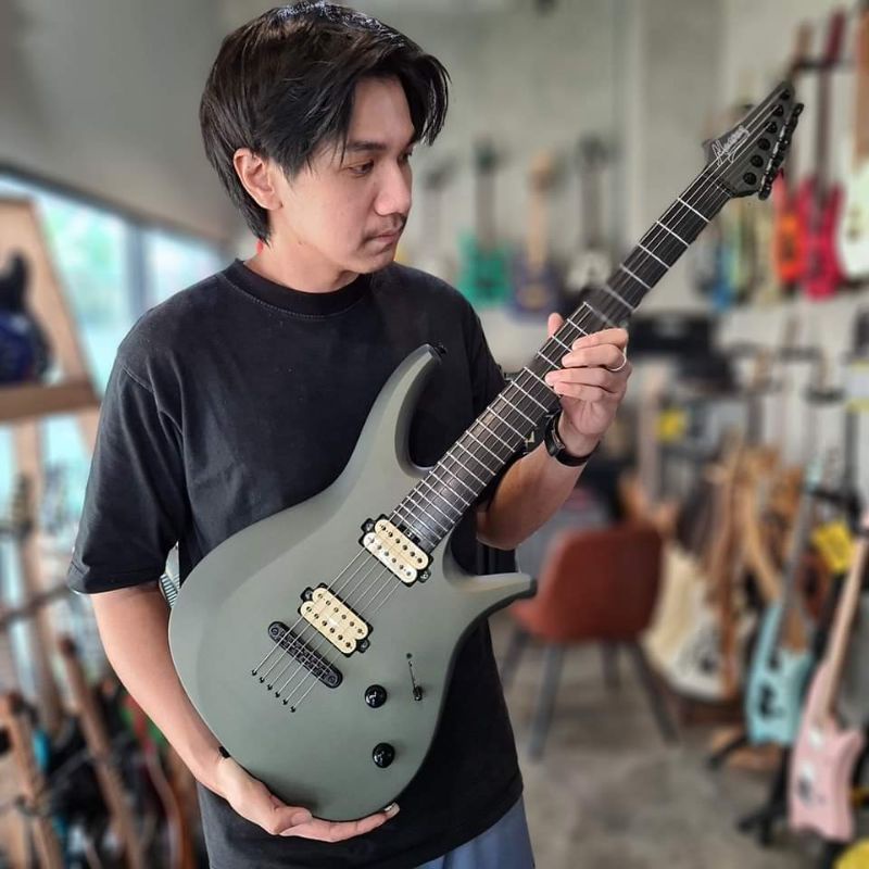 กีต้าร์ไฟฟ้า MANSON ORYX VI - ADAM NOLLY GETGOOD SIGNATURE สี RACING ...