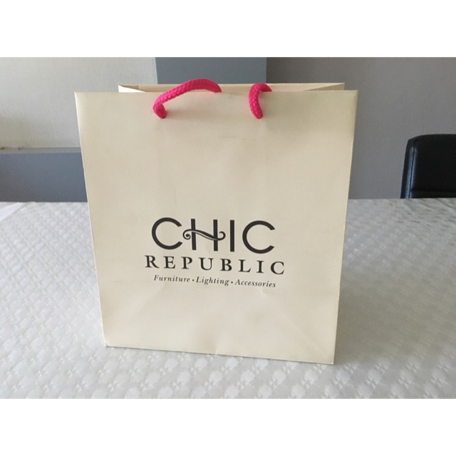 ถุงกระดาษแบรนด์เนมแท้ CHIC REPUBLIC | Shopee Thailand