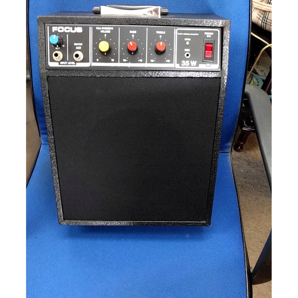 FOCUS Portable Amplifier 35 W. / เครื่องขยายเสียงแบบกระเป๋าหิ้ว ...