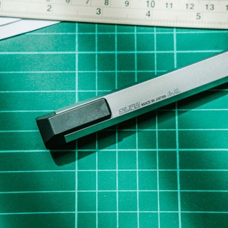 คัตเตอร์ มีด OLFA รุ่น Limited Series AA Ltd-02 (Made in Japan) | Shopee Thailand