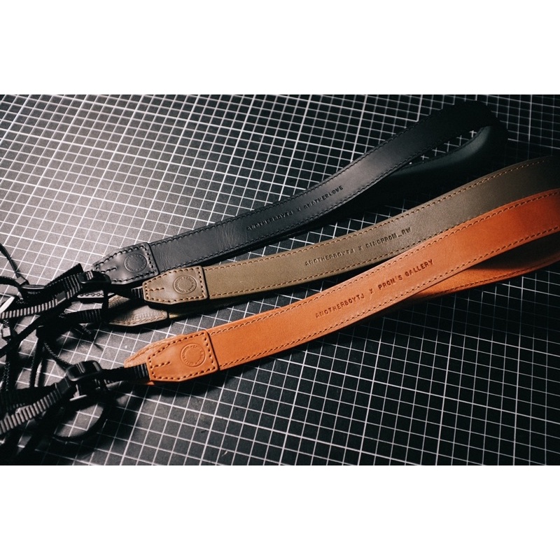 WIDE Camera Strap - สายคล้องกล้องหนังแท้แบบกว้าง 4cm, 3cm และ 2cm *ปั๊ม ...