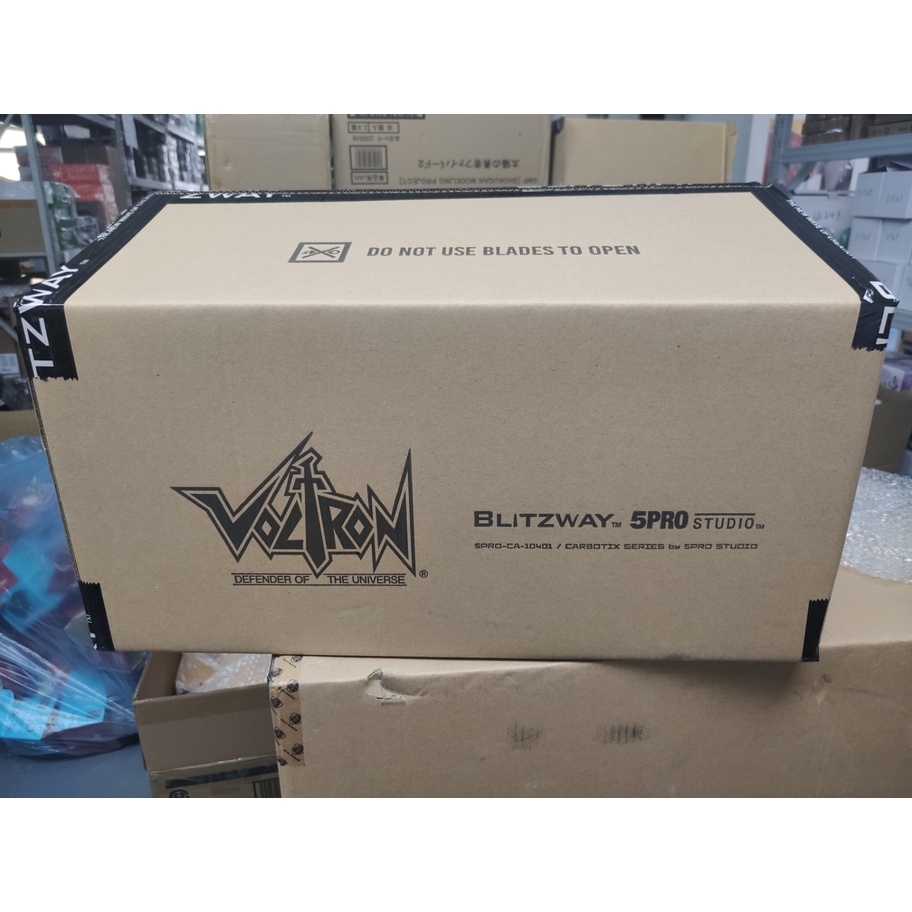 [Ready stock] Blitzway Voltron Defender Of The Universe 15 Inch Action ...