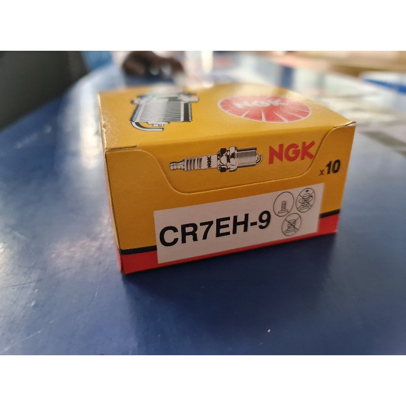 หัวเทียน CR7EH-9 NGK ใช้ได้กับ Click110 คาร์บู Airblade คาร์บู | Shopee Thailand