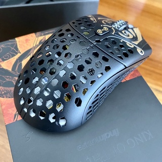 Finalmouse Starlight 12 HADES King of The Dead Size S มือสอง สวย ครบ ...
