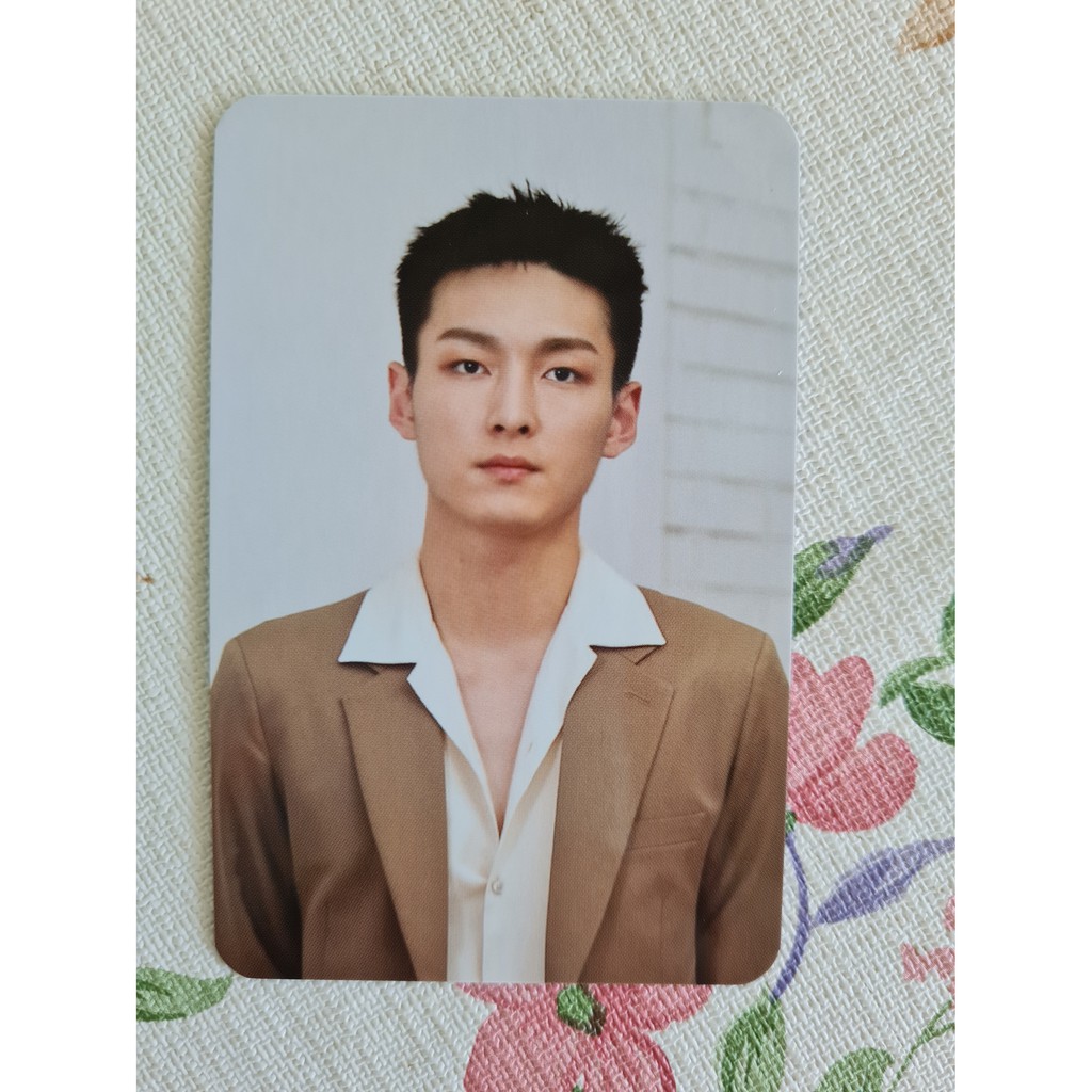 [พร้อมส่ง] เออาร์โฟโต้การ์ด จูโฮ Zuho SF9 2021 Season's Greetings Blooming Time AR Photo Card ...