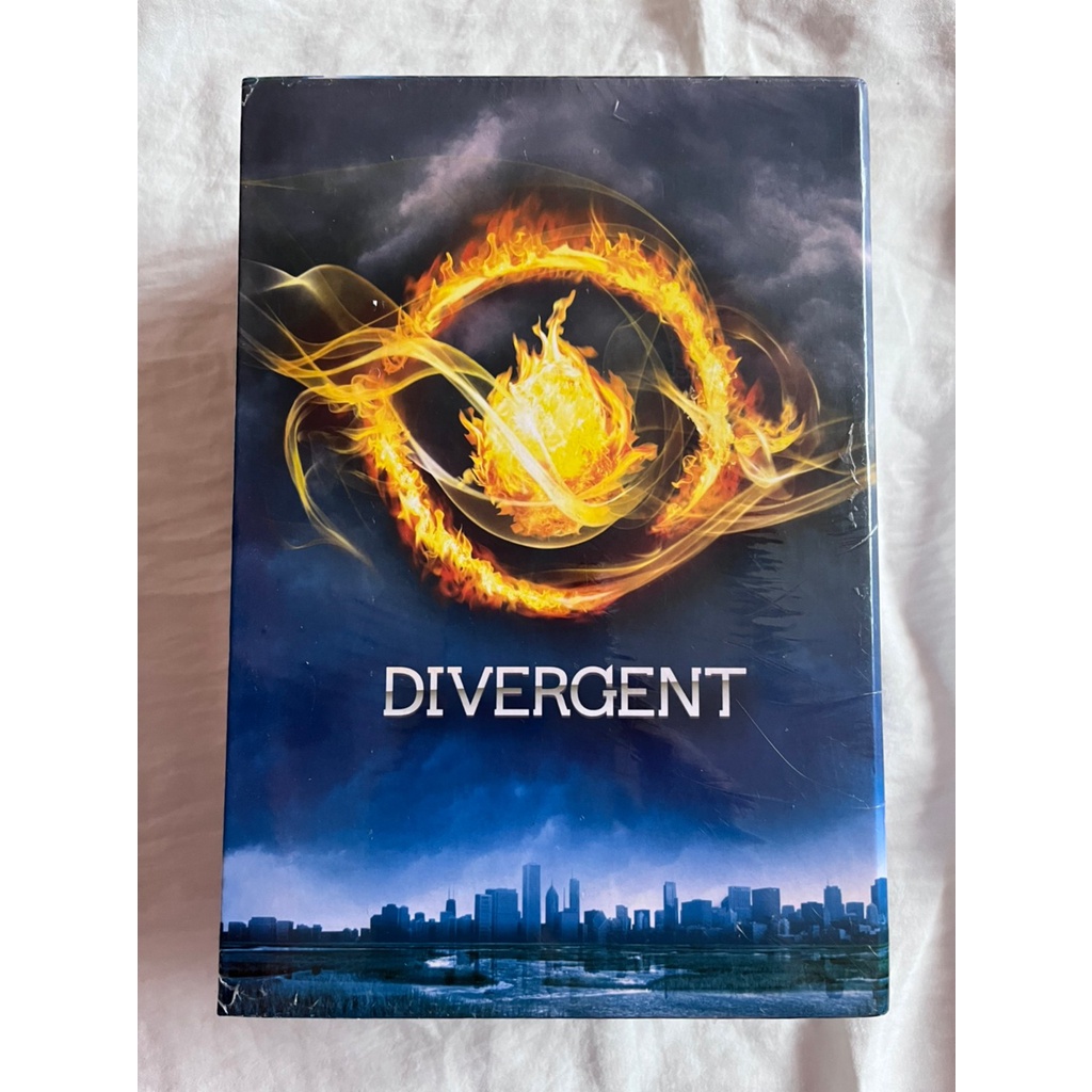 มือหนึ่งในซีล ชุด Box Set Divergent | Shopee Thailand