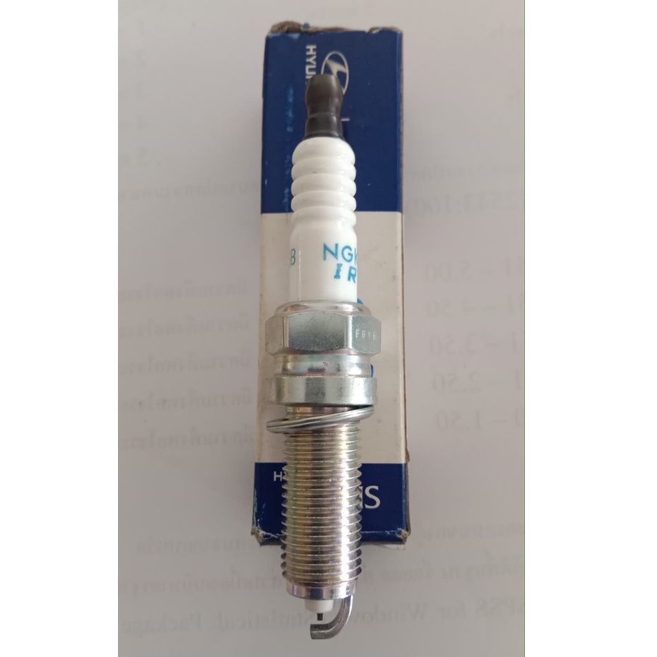 หัวเทียน HYUNDAI NGK Part no. SILZKR6B11 Made in KOREA หัว 1 เขี้ยว ใส่กับ Hyundai แทบทุกรุ่น ...