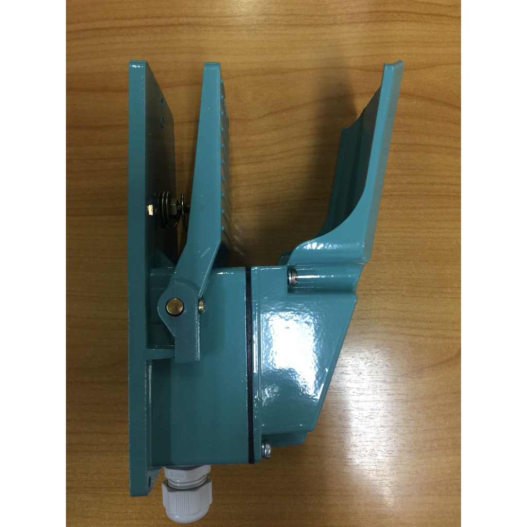 ️ส่งทุกวัน ️ TFS-302 สวิทซ์เท้าเหยียบ FOOT SWITCH TFS-402 TFS-302 TFS-3 ...