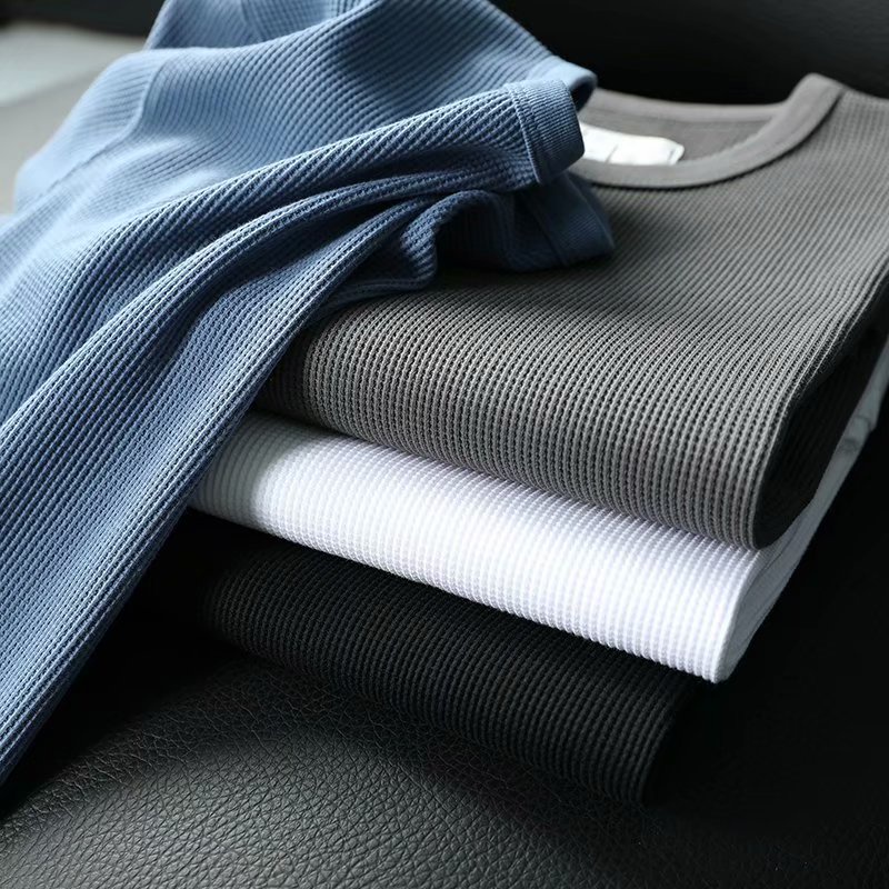 วาฟเฟิลเสื้อยืดครึ่งแขนผู้ชาย ins Street Wear ครึ่งแขนกลางสีทึบสบาย ...