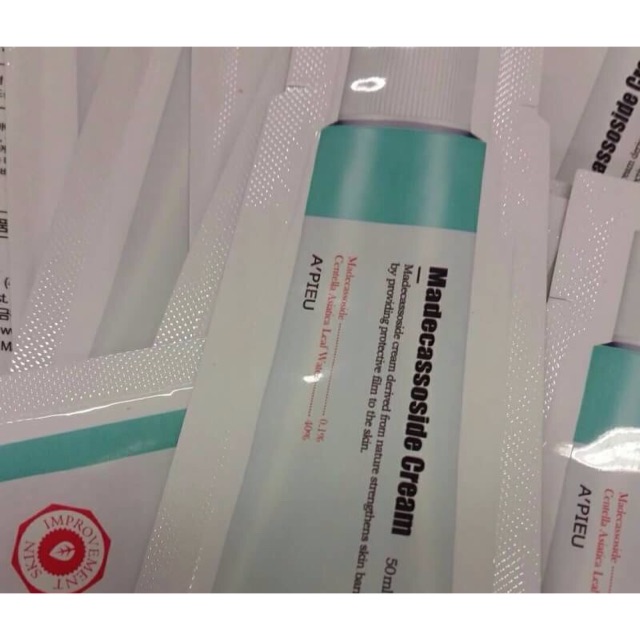 MADECASSOSIDE CREAM | Shopee Thailand