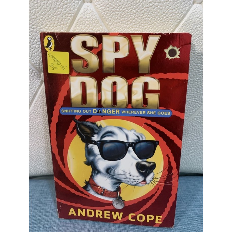 Spy Dog by Andrew Cope หนังสือวรรณกรรมปกอ่อนมือสอง-bh2 | Shopee Thailand