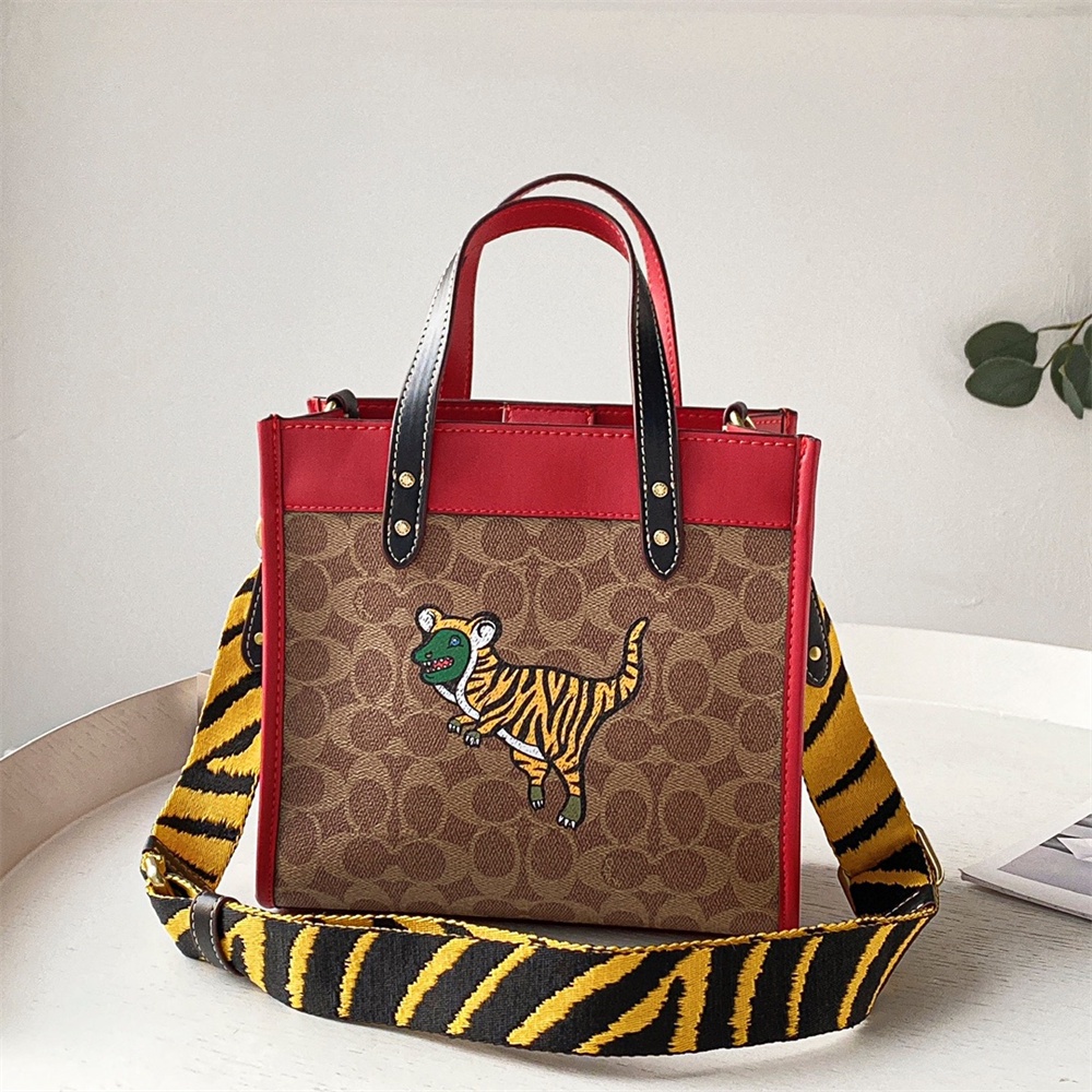 Coach C3461 C3863 C3865 C4692 C3866 C3918 C5142 C6971 C7767 C8456 CA580 ...