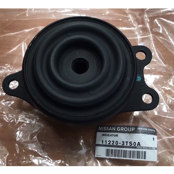 ยางแท่นเครื่องหน้าซ้าย หรือยางแท่นเกียร์ที่อยู่บริเวณใต้แบตเตอรี่ ของ ...