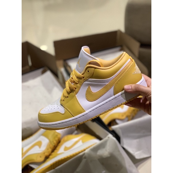 พร้อมส่ง NIKE AIR JORDAN 1 LOW “pollen”แท้100% | Shopee Thailand