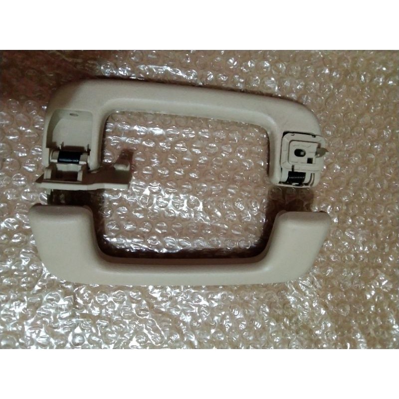 มือจับด้านในเพดาน Mitsubishi xpander ดั้งเดิม | Shopee Thailand