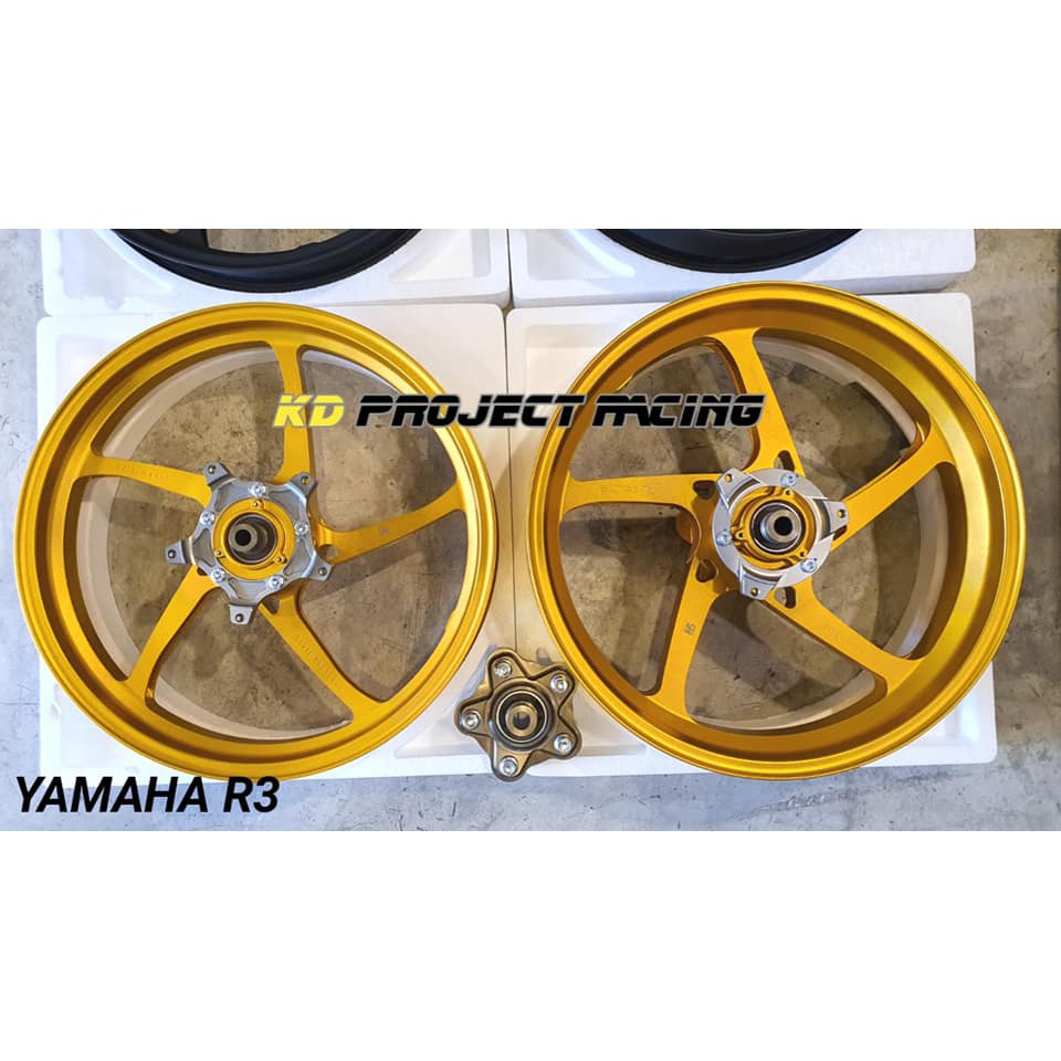 ล้อ RCB Forged Rim หน้า 2.75 หลัง 4.00 ขอบ 17 นิ้ว สำหรับ YAMAHA R3 ตรง ...