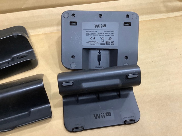 Wii U Pad WiiU Stand ฐานวางจอยและชาจจอยวียู แท้ Nintendo | Shopee Thailand