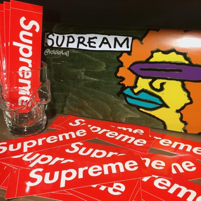 สติ๊กเกอร์ Supreme Sticker Box Logo ของแท้ | Shopee Thailand