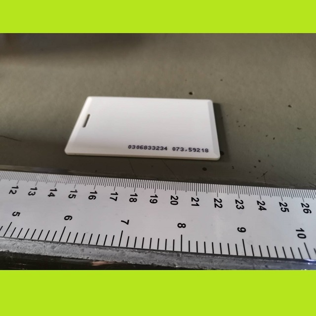 บัตรคีย์การ์ด ระยะไกล 140 CM ความถี่ 125Khz 1 ใบ ( เมื่อใช้คู่กับ หัว ...