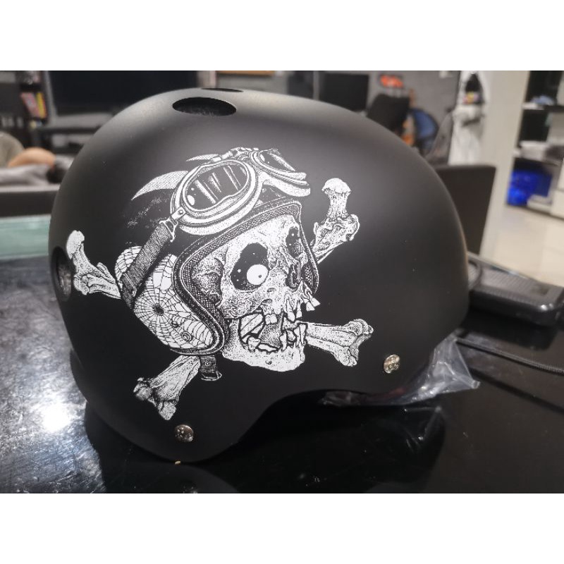 พร้อ มส่ง หมวกนิรภัย Triple Eight 888 ไซส์ S/M สี Elliot Sloan Edition ...