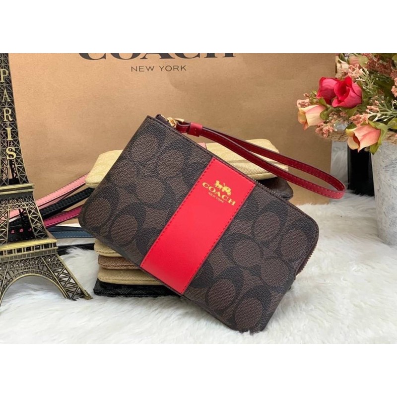 COACH 58035 CORNER ZIP WRISTLET | Shopee Thailand