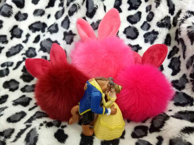 พวงกุญแจปอมปอม ขนนุ่ม XzA4 | Shopee Thailand