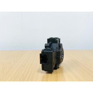 A0999069700 มอเตอร์ปิดเปิดแฟล็บแอร์เบนซ์ W118,W167,W177,W247 | Shopee ...