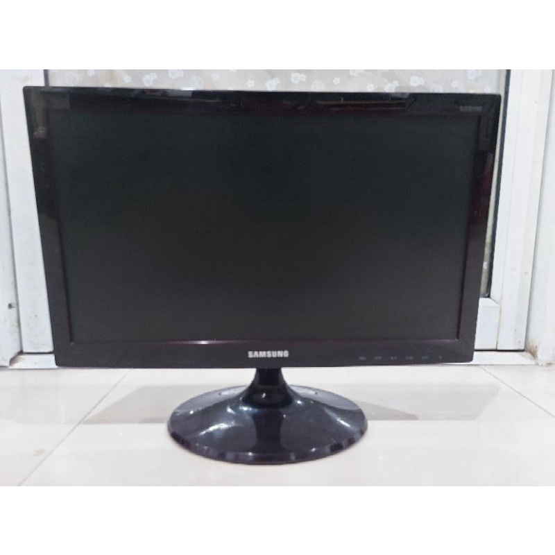 Samsung LED monitor 20" มือสองสภาพดี คละรุ่น แถมสาย HDMI/DVI ตามรุ่น ...