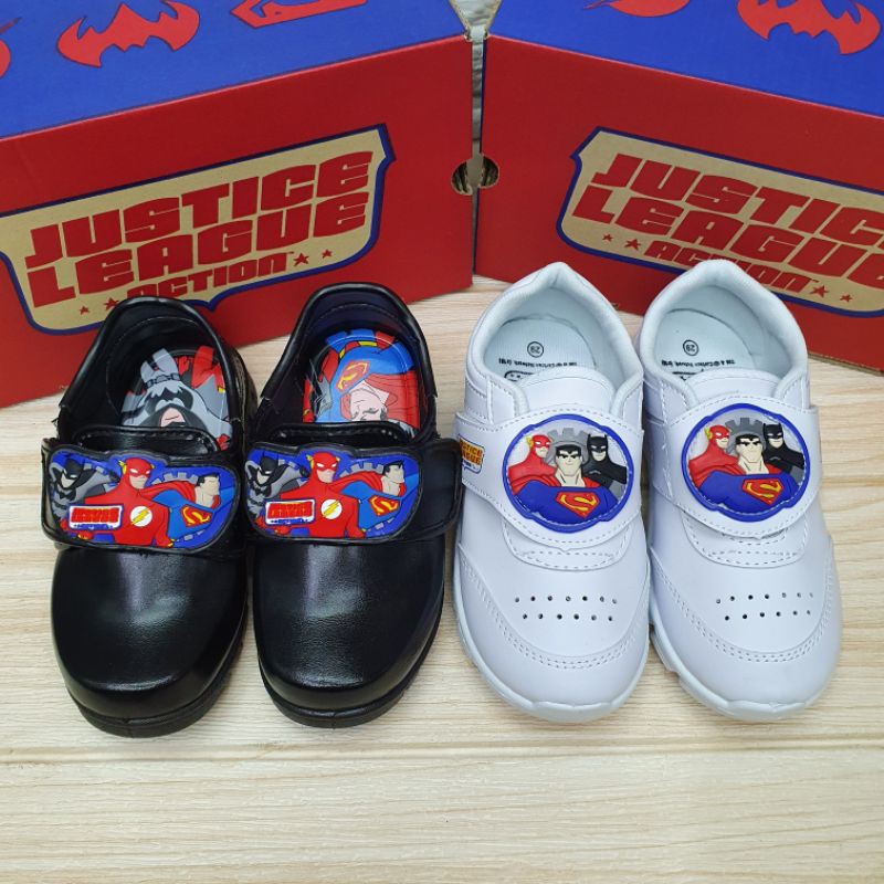 รองเท้าอนุบาลชายรุ่น BM-6225/BM6226 สีดำ-สีขาว มีไฟ | Shopee Thailand