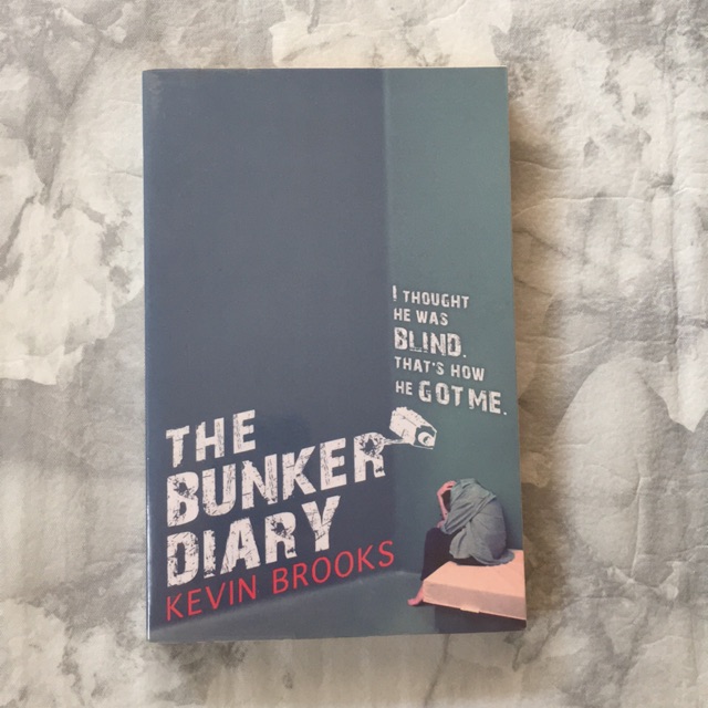 นิยายภาษาอังกฤษ The bunker diary โดย Kevin Brooks | Shopee Thailand