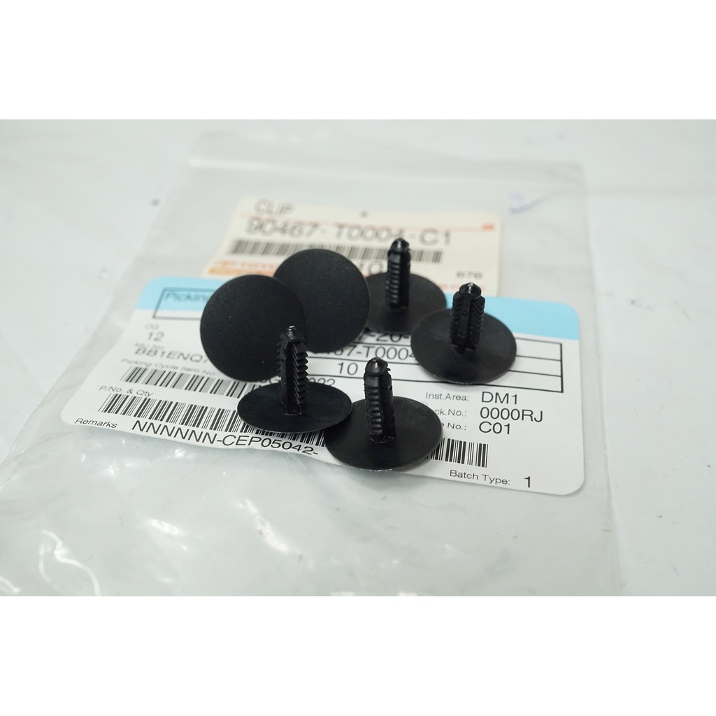 6ตัว 90467-T0004-C1 คลิปรัดยางกันฝุ่นรถยนต์สำหรับ Toyota New Fortuner ...