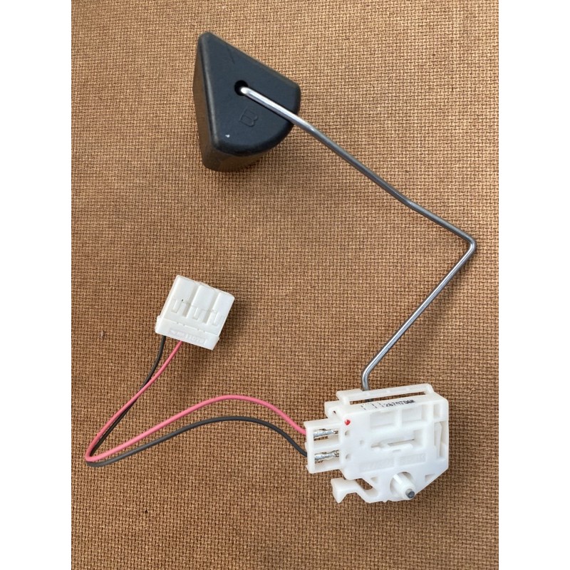 ลูกลอยในถัง Toyota Innova TGN40 KUN40 | Shopee Thailand