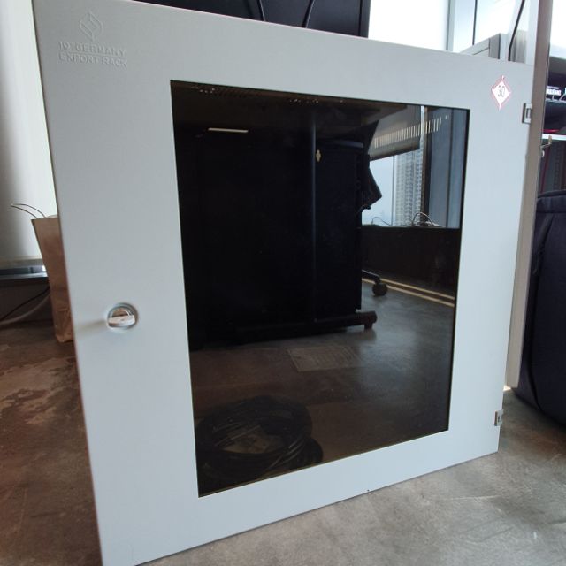 ขายตู้ใส่ server German Wall Rack 12U สภาพดีมาก ใช้งานมาแค่ 3 เดือน ...