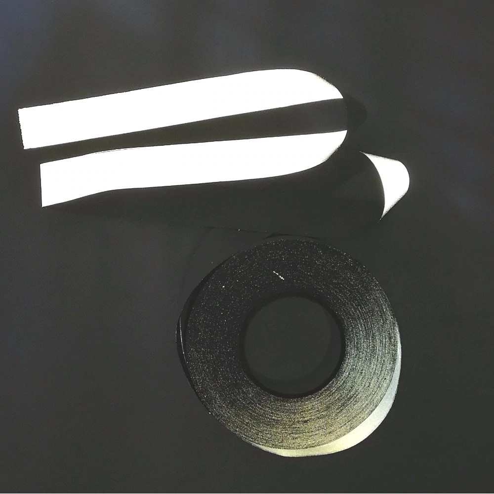 ผ้าสะท้อนแสง High visibility grade Sew On Reflective fabric | Shopee ...