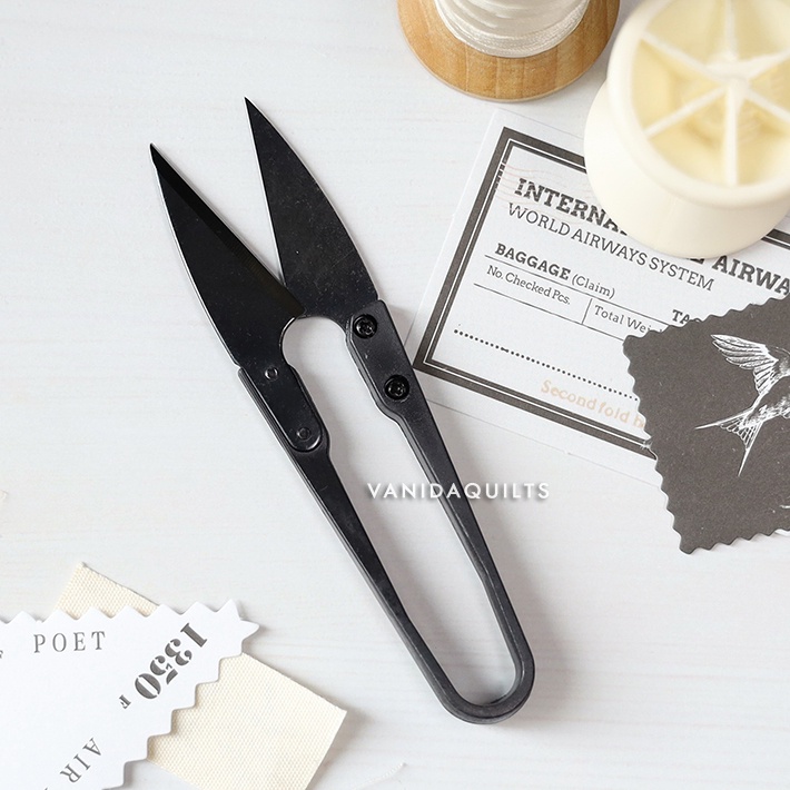 กรรไกรก้ามปูสำหรับตัดด้าย สีดำ ของ Golden Eagle Thread Cutter (รหัส ... กรรไกรก้ามปูสำหรับตัดด้าย สีดำ ของ Golden Eagle Thread Cutter (รหัส ...