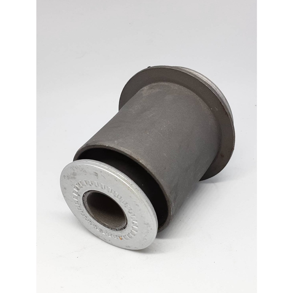 บู๊ชปีกนกล่าง(ตัวเล็ก) TOYOTA REVO 4x4 #48654-0K080*****ถูกและดีมี ...