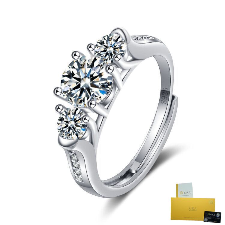 [พร้อมใบรับรอง Gra] แหวนเงิน S925 ประดับเพชรโมอิส หรูหรา สไตล์คลาสสิก | Shopee Thailand