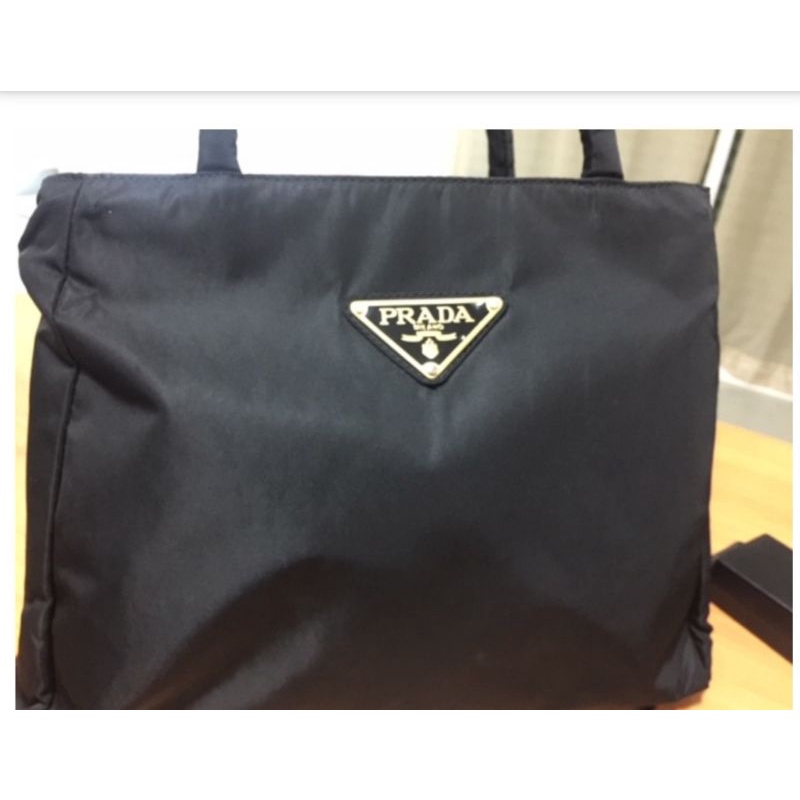 กระเป๋า Prada Nylon Milano Made in Italy ของแท้ สภาพสวย | Shopee Thailand