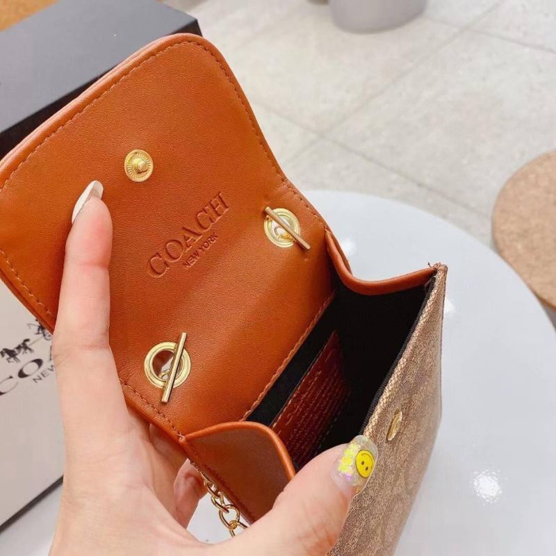 กระเป๋าใส่มือถือ Coach Rachel Phone | Shopee Thailand