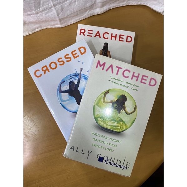 หนังสือภาษาอังกฤษ!! Matched Series By Ally Condie (1) | Shopee Thailand