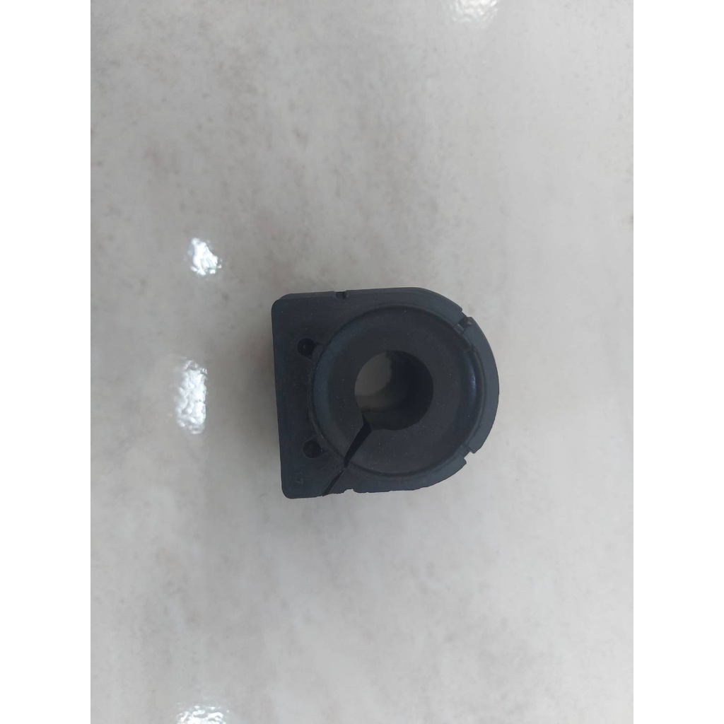 240. KD6134156F ลูกยางเหล็กกันโคลงหน้า มาสด้า 2 Mazda 2 ปี 2014 ของแท้ ...