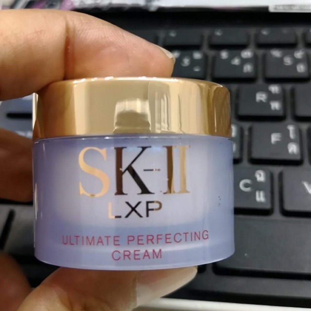 SK-II LXP Ultimate Perfecting Cream 15g ขาย 1,290 บาทเท่านั้นค่ะ. (50ml 12,800 บาท) | Shopee ...