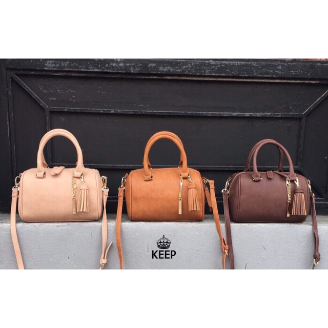 กระเป๋าสะพายจากแบรนด์ Keep | Shopee Thailand